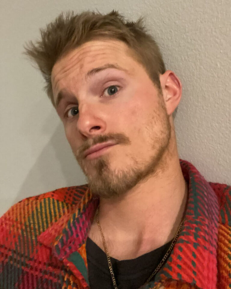 Who is Leven Rambin Boyfriend? Is She Married? - Creeto