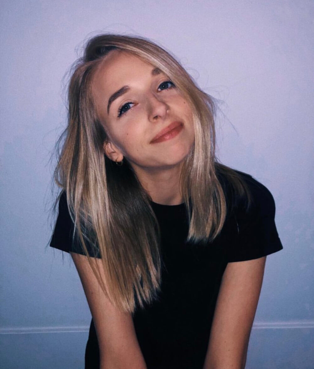 Kian Lawley and Girlfriend Ayla Woodruff: An Instagram Love Story - Creeto