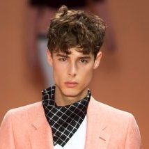 Taylor Swift Height & Weight - Creeto